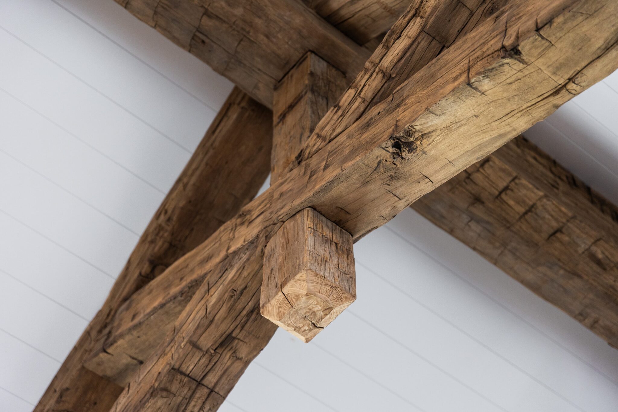 Antique Reclaimed Hand Hewn Box Beams and Solid Vertical Beam ...